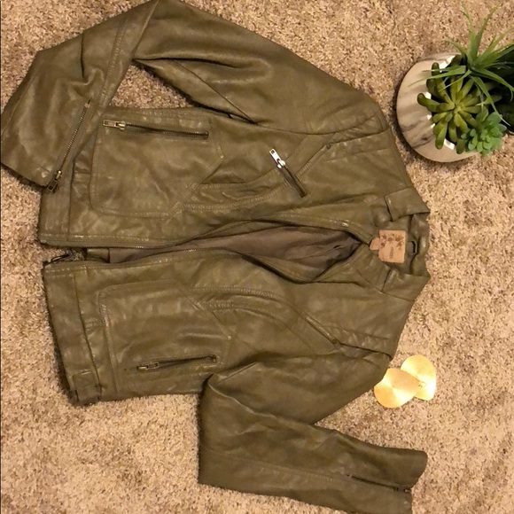 mine | Jackets & Coats | Nice Green Leather Jacket | Poshmark